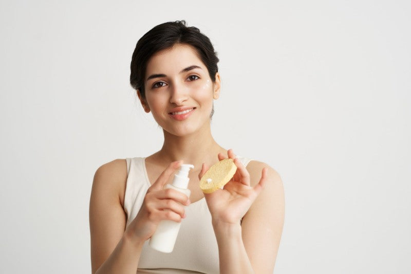 Skin Layering: What is The Correct Order of Applying Skincare ...